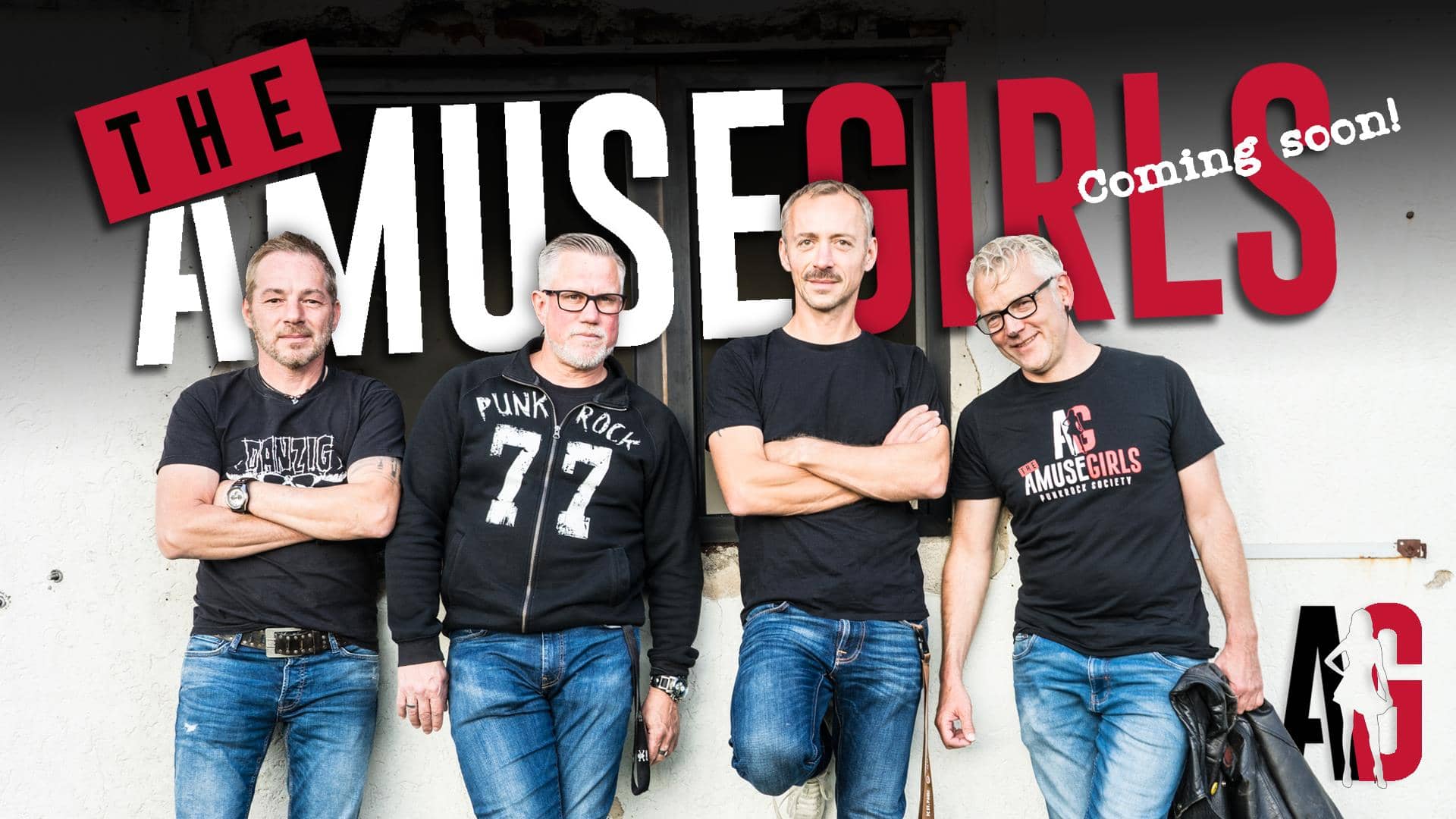 Wir sind in Kürze für Euch da - The Amuse Girls